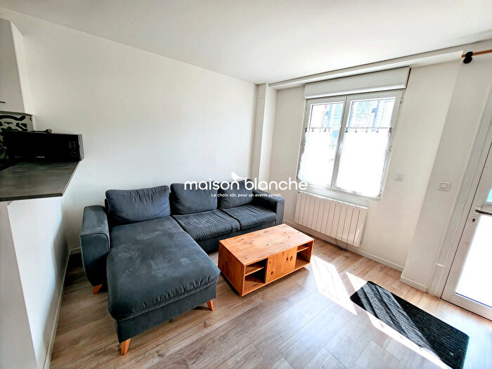 Saint-Quentin-en-Mauges - Maison 3 pièces à louer