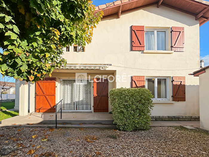 Maison à vendre - Libourne, Saint-Ferdinand, Les Charruauds, Les Dagueys - 5 pièces - 4 chambres