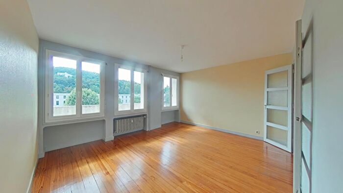 Saint-Étienne, Centre-ville, Peuple, Chavanelle : Appartement 4 pièces à louer
