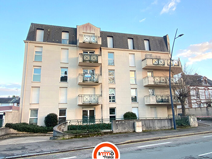 Appartement à vendre - Évreux, Saint-Léger - 3 pièces - 2 chambres