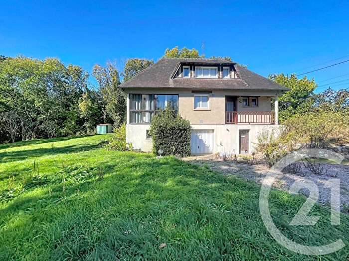 Maison 7 pièces à Fiquefleur-Équainville, à vendre