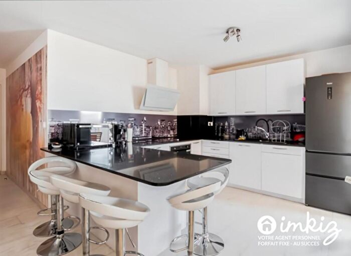 Appartement à vendre - Nanterre, Petit Nanterre - 4 pièces - 3 chambres