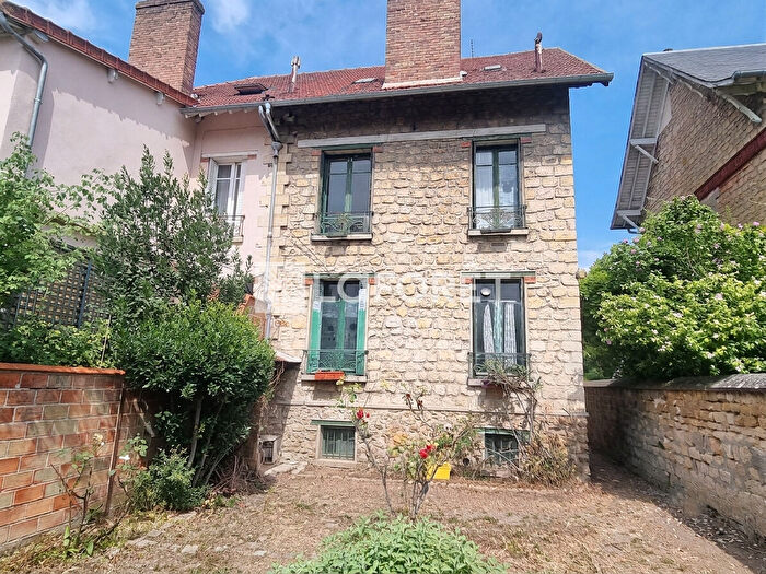 Maison 7 pièces à vendre - Saint-Ouen-l'Aumône, Centre-ville, Prairie