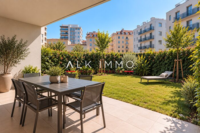 Annemasse, Centre-ville : Appartement 3 pièces à vendre