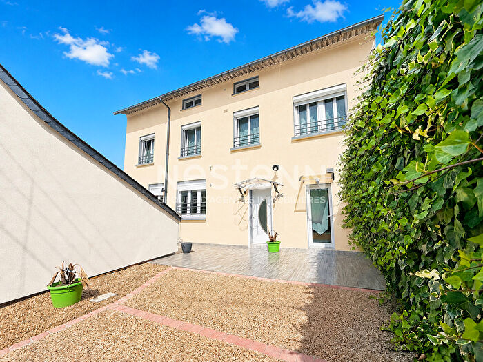Maison 5 pièces à vendre à Montabon