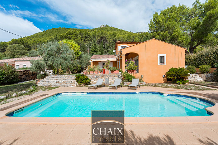 Cuges-les-Pins - Maison 6 pièces à vendre
