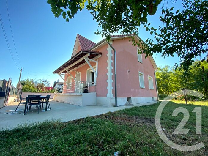 Maison 4 pièces à vendre à Saint-Clair-de-la-Tour