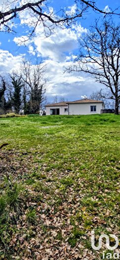 Maison à vendre - Le Montat - 4 pièces - 3 chambres