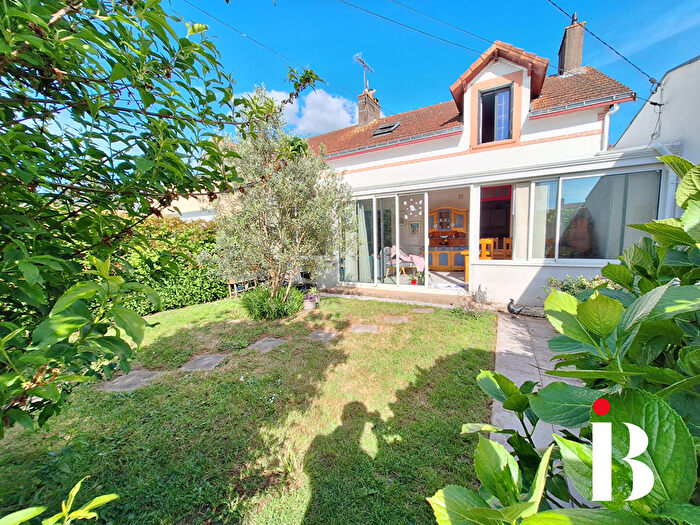 Maison à vendre - Couëron, Centre-ville, Ardillets - 4 pièces - 2 chambres