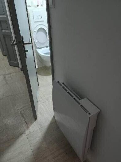 Appartement à louer - Colline des Pères-Tardy, Saint-Étienne - 1 pièce