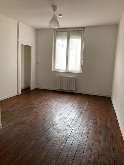 Appartement 1 pièce à louer à Orléans, Bourgogne, Saint-Euverte