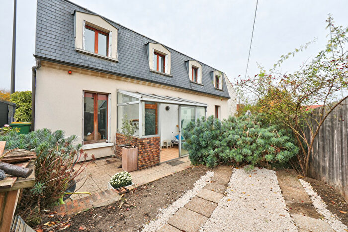 Maison à vendre - Châtillon, Savoie, Brossolette - 5 pièces - 4 chambres