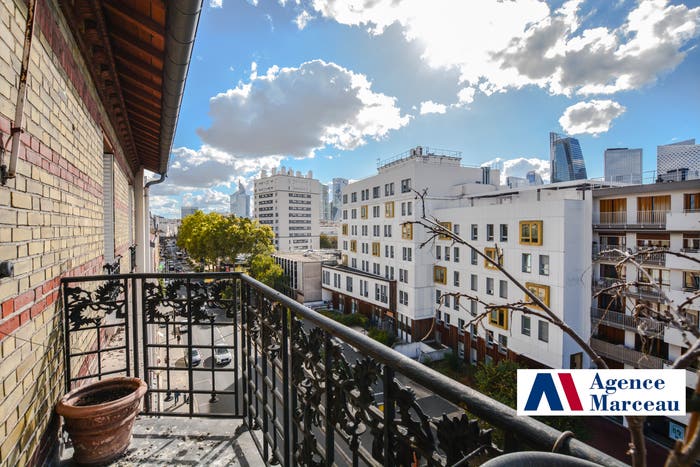 Appartement 3 pièces à vendre à Courbevoie, Marceau République