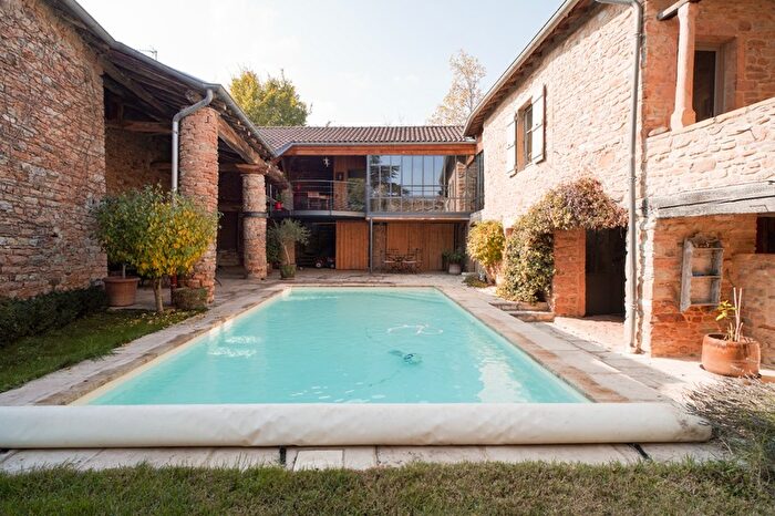 Maison à vendre - Chasselas - 9 pièces - 5 chambres