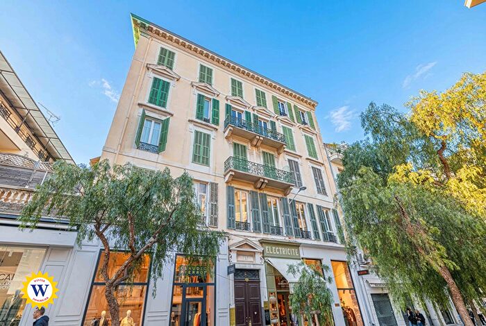 Appartement à vendre - Nice, Carré dor - 1 pièce
