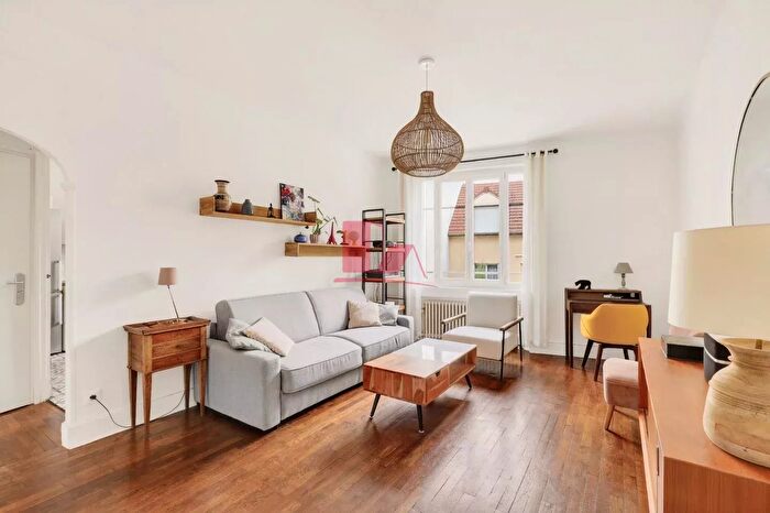Vanves, Centre Saint-Rémy - Appartement 3 pièces à vendre