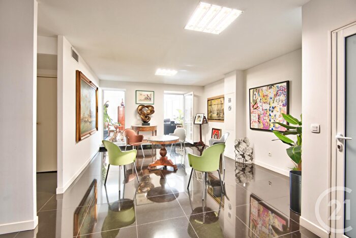 Appartement à vendre - Nice, Centre-ville - 5 pièces - 4 chambres