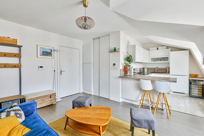 Appartement à vendre - Clamart, Gare - 3 pièces - 2 chambres