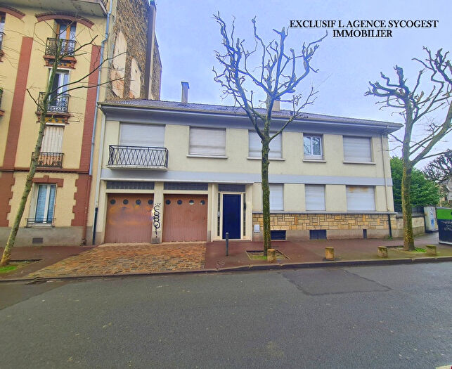 Appartement à vendre - Noisy-le-Sec, Centre-ville, Gare - 1 pièce