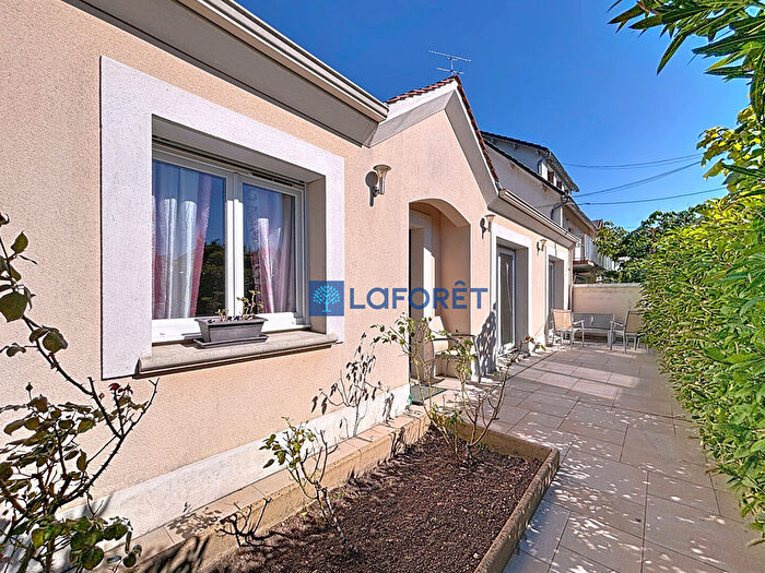 Maison à vendre - Savigny-sur-Orge, Plateau - 5 pièces - 3 chambres