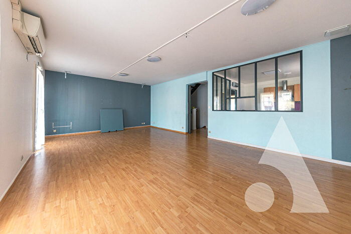 Appartement 6 pièces à Lisses, à vendre