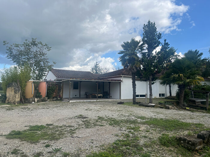 Maison à vendre - Nabirat - 4 pièces - 3 chambres