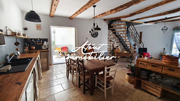 Maison 6 pièces à vendre à Gabian