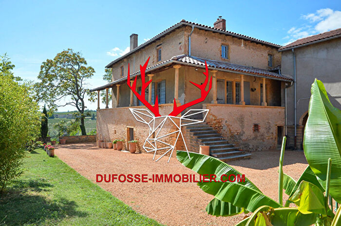 Maison à vendre - Pouilly-le-Monial - 12 pièces - 10 chambres