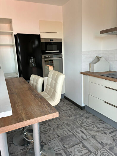 Perpignan, Les Remparts : Appartement 3 pièces à louer