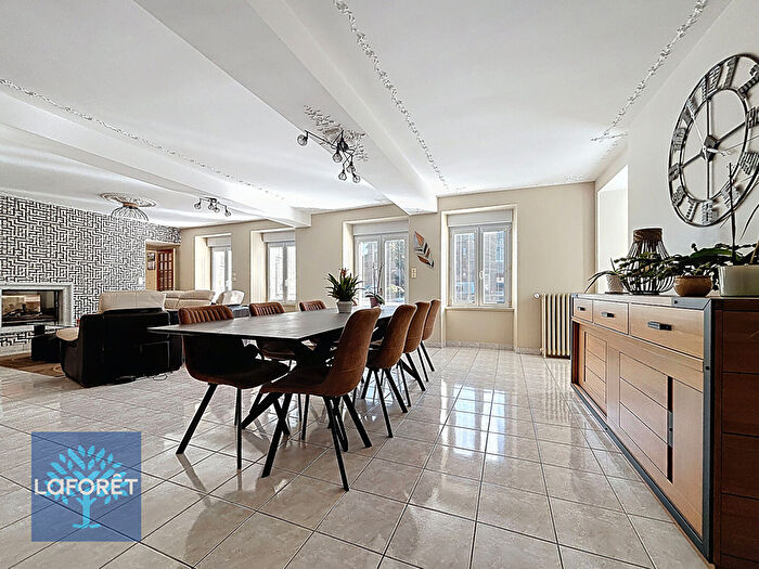 Maison à vendre - La Bazouge-du-Désert - 6 pièces - 4 chambres