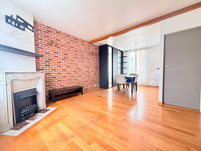 Appartement 2 pièces à Asnières-sur-Seine, Centre-ville, à vendre