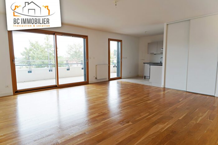 Appartement à vendre - Divonne-les-Bains - 3 pièces - 2 chambres