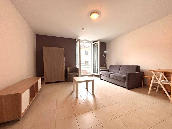 Appartement à louer - Saint Martin, Périgueux - 1 pièce