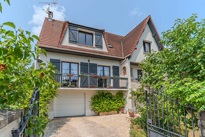 Maison à vendre - Gournay-sur-Marne - 7 pièces - 4 chambres