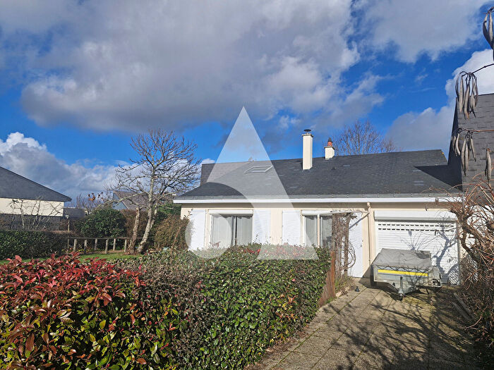 Maison à vendre - Saint-Barthélemy-dAnjou - 6 pièces - 5 chambres