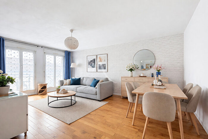 Appartement à vendre - Saint-Germain-en-Laye, Centre-ville, Quartiers forestiers - 4 pièces - 3 chambres