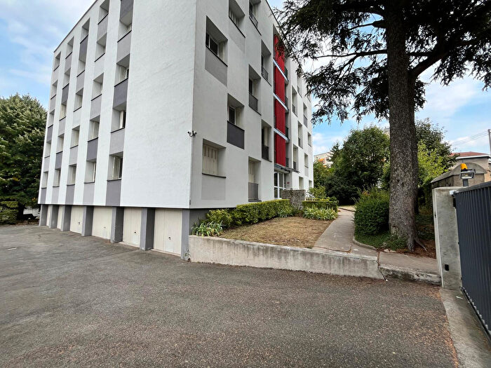 Appartement à vendre - Saint-Étienne, Solaure, Croix de lOrme, Le Mont, La Jomayère - 4 pièces - 2 chambres