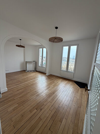 Appartement à louer - Saint-Ouen, Garibaldi - 2 pièces - 1 chambre