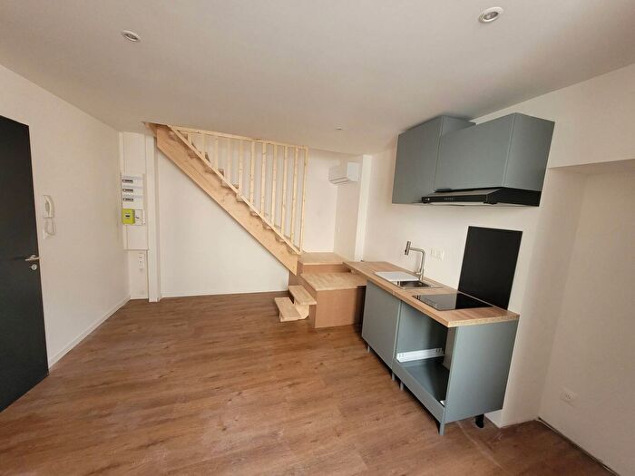 Appartement 3 pièces à louer à Burie