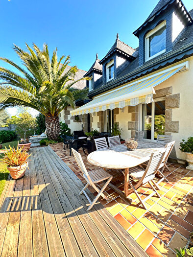 Maison à vendre - Plérin, Centre-ville - 7 pièces - 5 chambres