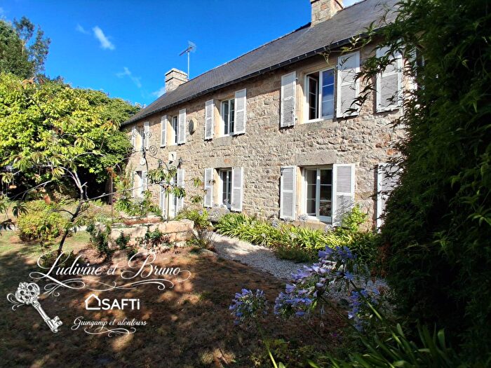 Maison 8 pièces à Pabu, à vendre