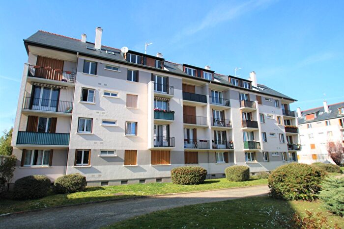 Appartement à louer - Les Peintres, Chatou - 3 pièces - 2 chambres