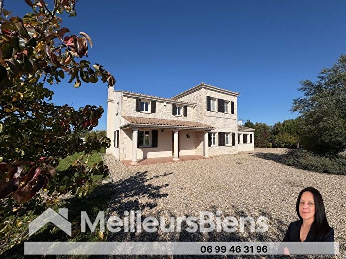 Échebrune - Maison 10 pièces à vendre