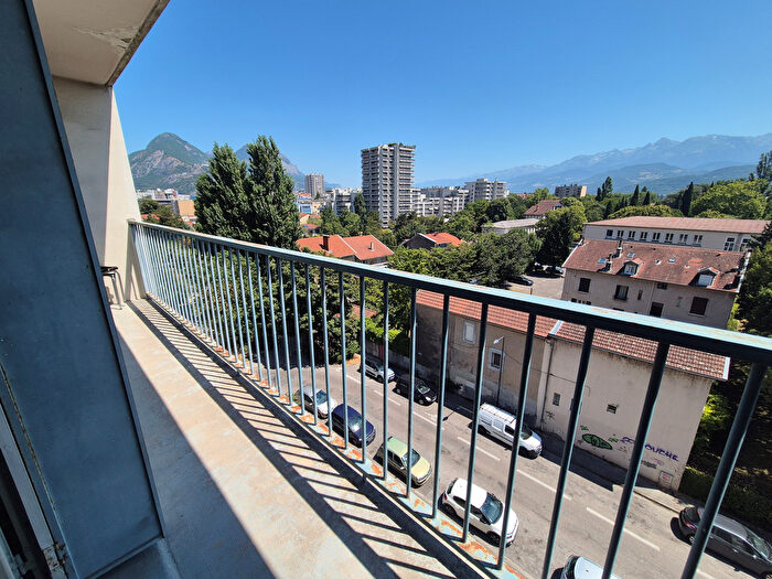 Appartement 3 pièces à vendre - Grenoble, Eaux-Claires, Mistral