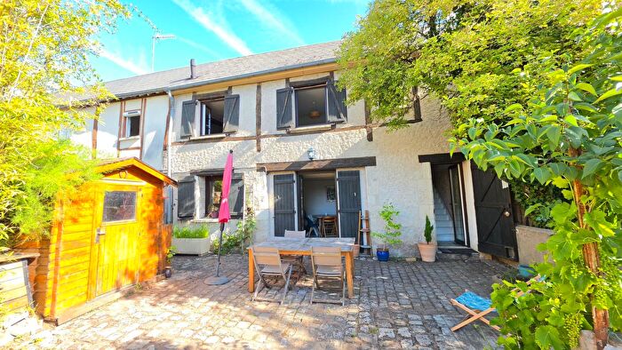Maison 4 pièces à Fleury-les-Aubrais, Gare, Bannier, Bustière, Dessaux, à vendre