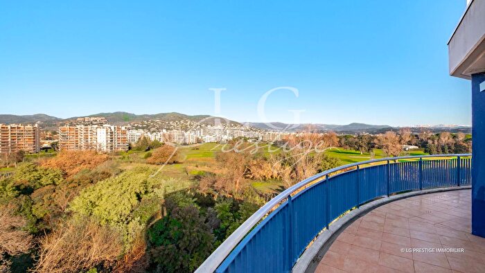 Appartement à vendre - Mandelieu-la-Napoule, La Napoule - 4 pièces - 3 chambres