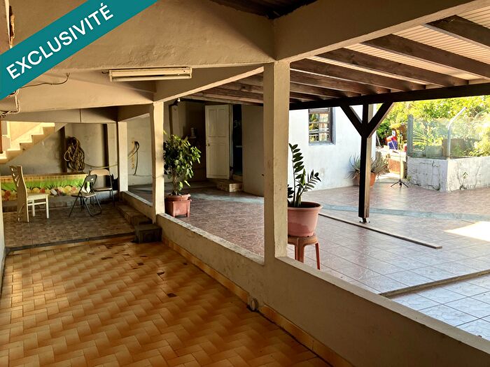 Maison 8 pièces à Le François, à vendre