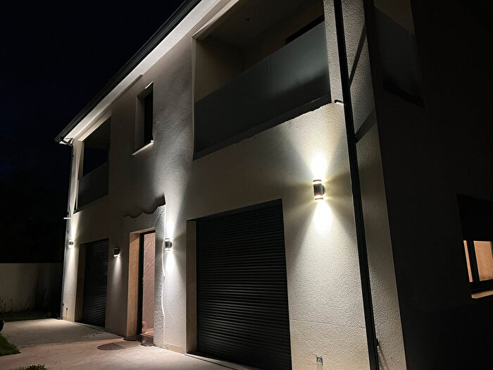 Arveyres : Maison 7 pièces à vendre