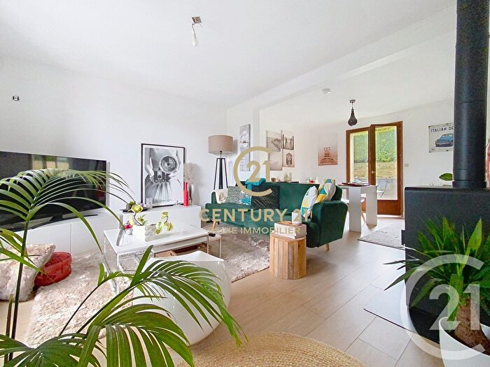 Maison 4 pièces à vendre à Crevin