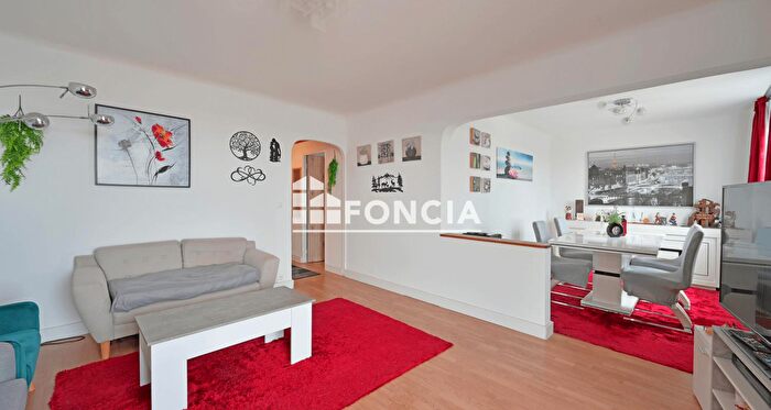 Appartement à vendre - Nîmes, collines - 3 pièces